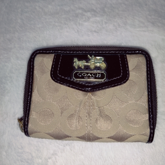 Coach | Bags | Coach Tan Monogram Wallet Dark Brown Patent Leather Trim ...